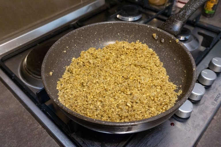 Satsivi Recipe: Georgian Chicken in Walnut Sauce - No Frills Kitchen