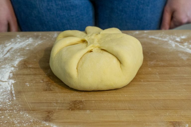 Imeruli Khachapuri Recipe: Georgian Cheese Bread - No Frills Kitchen