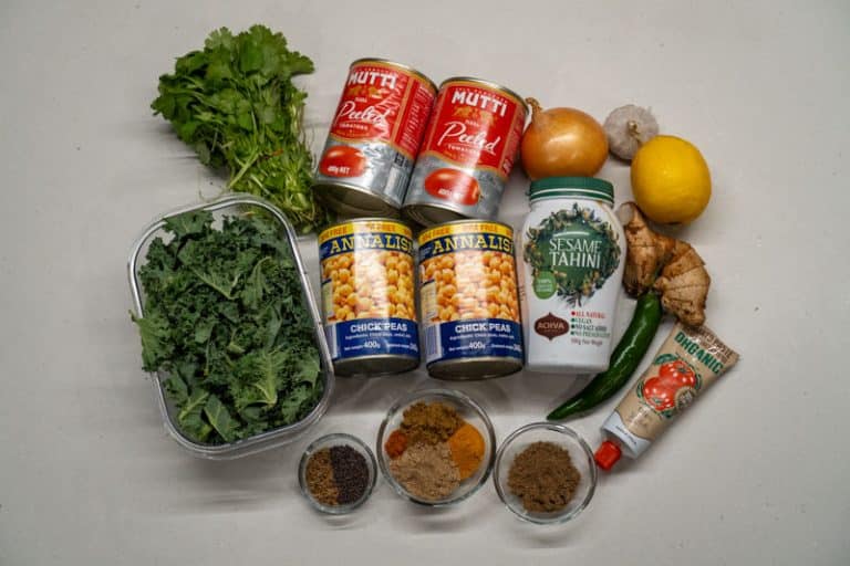 Easy Kale & Chickpea Curry (No Coconut Milk!) - No Frills Kitchen