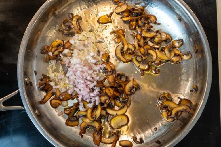 Creamy Mushroom Sauce Without Cream Recipe - No Frills Kitchen