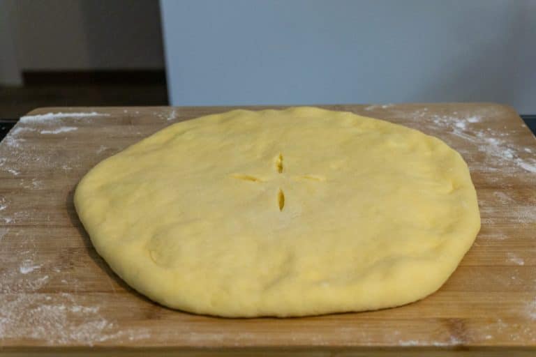 Imeruli Khachapuri Recipe: Georgian Cheese Bread - No Frills Kitchen