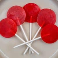 Simple Homemade Lollipops Without Corn Syrup Recipe - No Frills Kitchen
