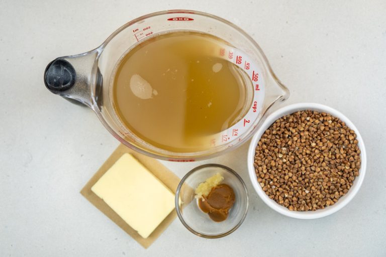 Ukrainian Buckwheat Kasha with Brown Butter (Grechka) - No Frills Kitchen